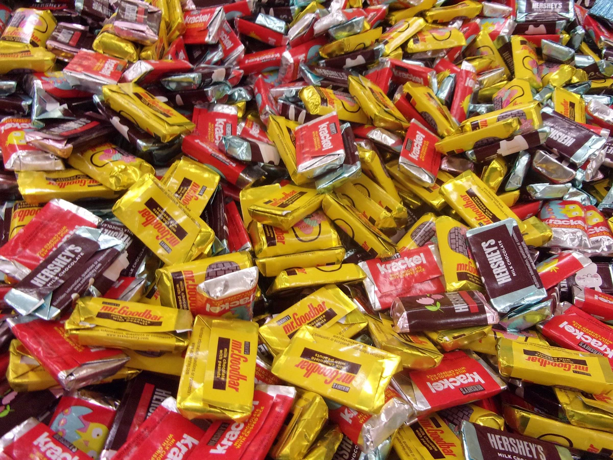 U.S. Senate's "Candy Desk" Attracts Media Attention | Vending Market Watch